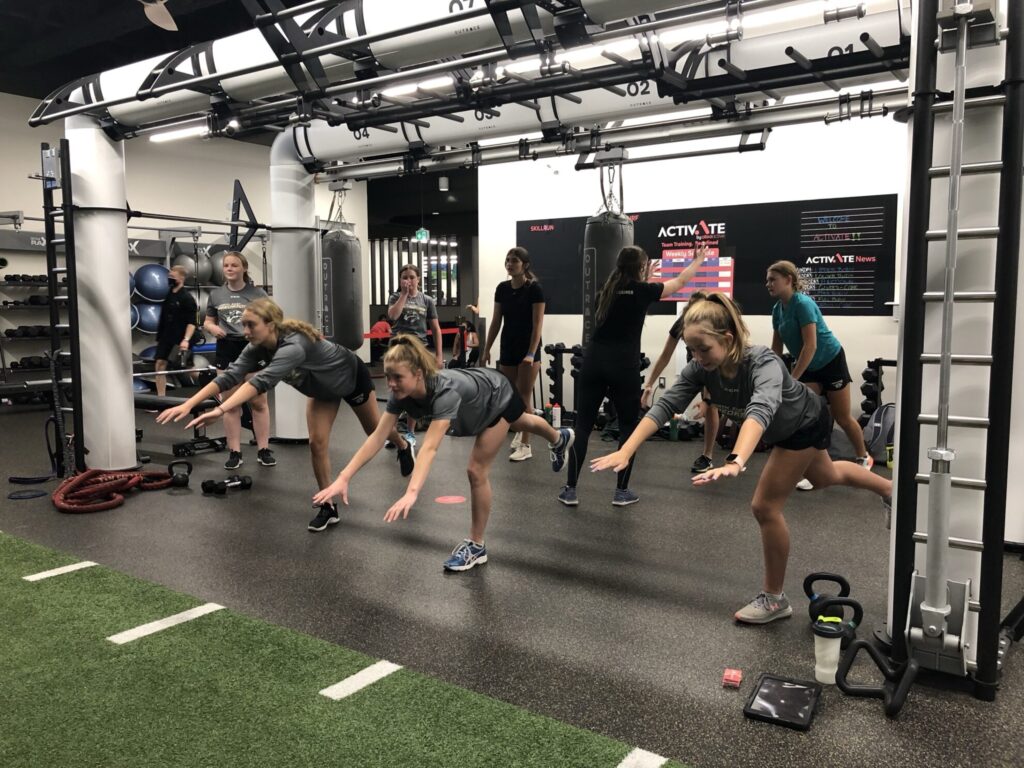 Group Fitness Class Winnipeg - Team Training | Altea Active